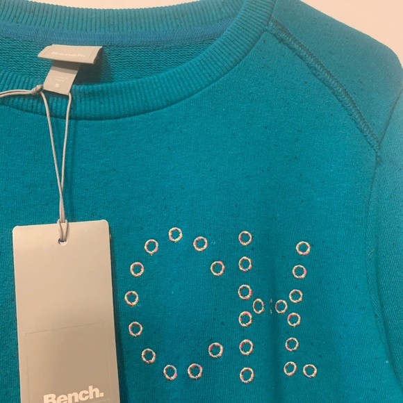 Bench | Sweaters | 25 Bench Womens Embro Crew Neck Sweatshirt | Poshmark